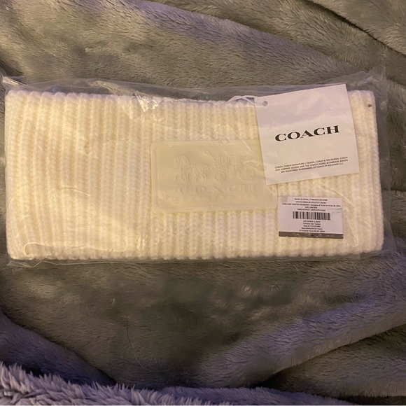 Coach | Accessories | Coach Winter White Cable Knit Headband Signature ...